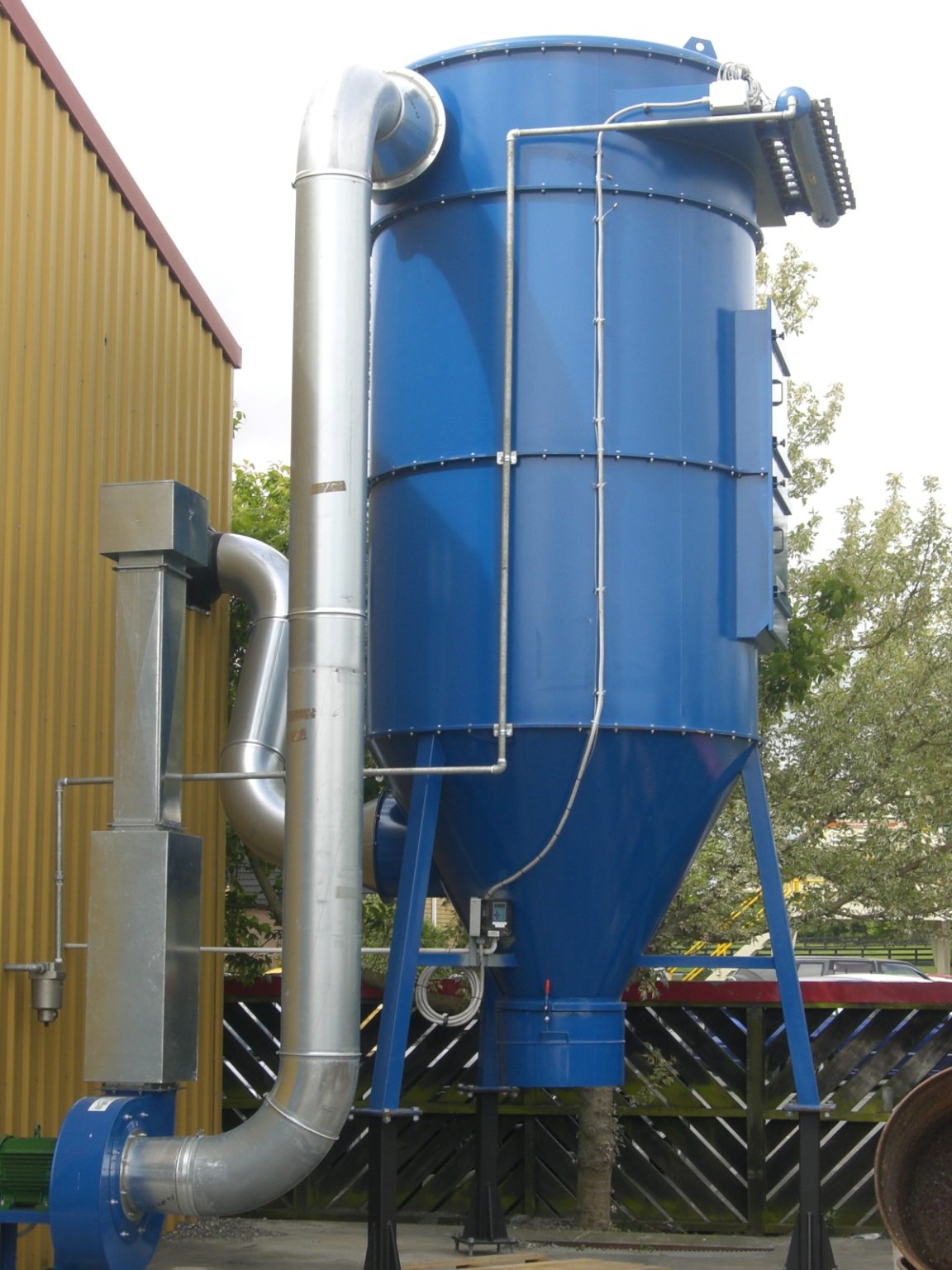 Spray Painting and Powder Coating - Egmont Air